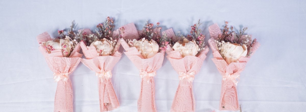 DIY Mini Wrapped Bouquet – Sola Wood Flowers