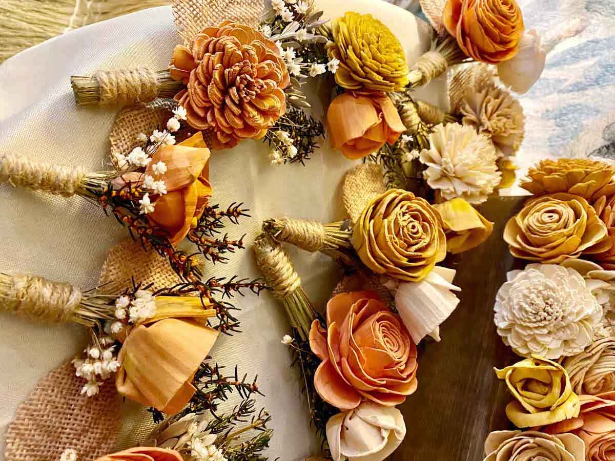 Golden-Hued Fall Wedding Flowers: A DIY Guide – Sola-Flowers