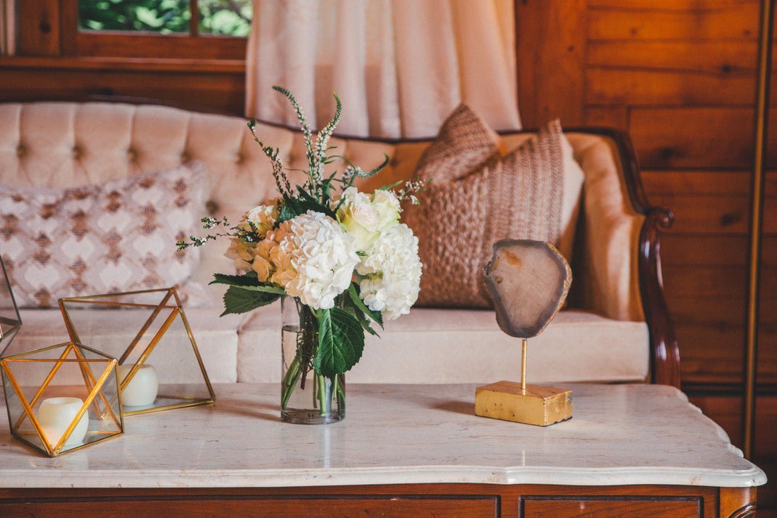 The Best Cozy Home Decor Trends for Fall 2022 – Sola Wood Flowers