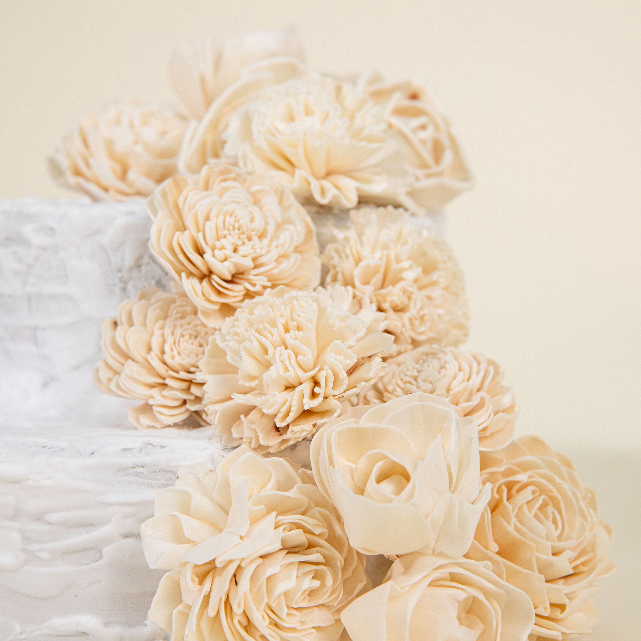 Cake Topper - Loretta – Sola-Flowers