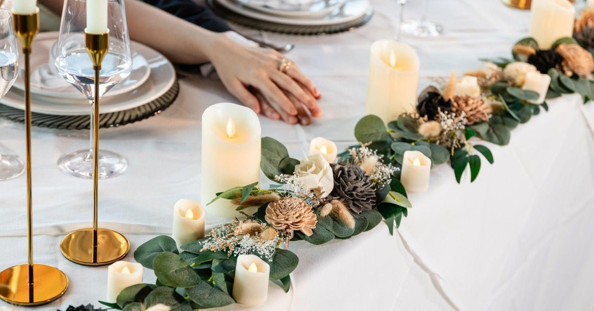 Retro Modern Garland – Sola-Flowers