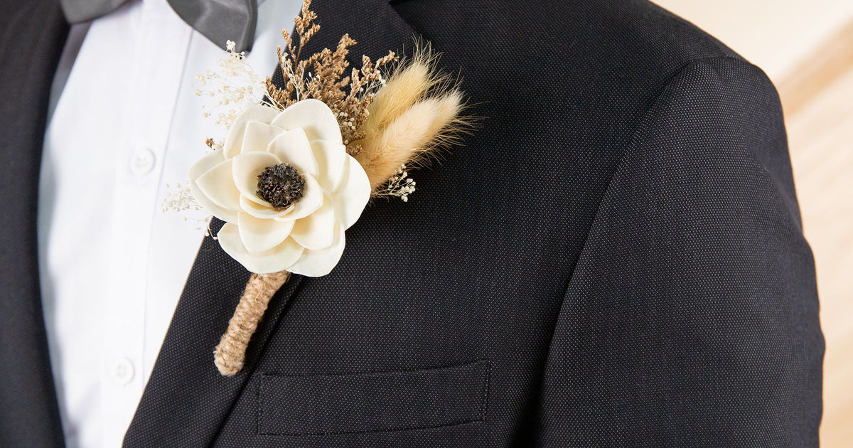 Retro Modern Father's Boutonniere (Set of 2) – Sola Wood Flowers