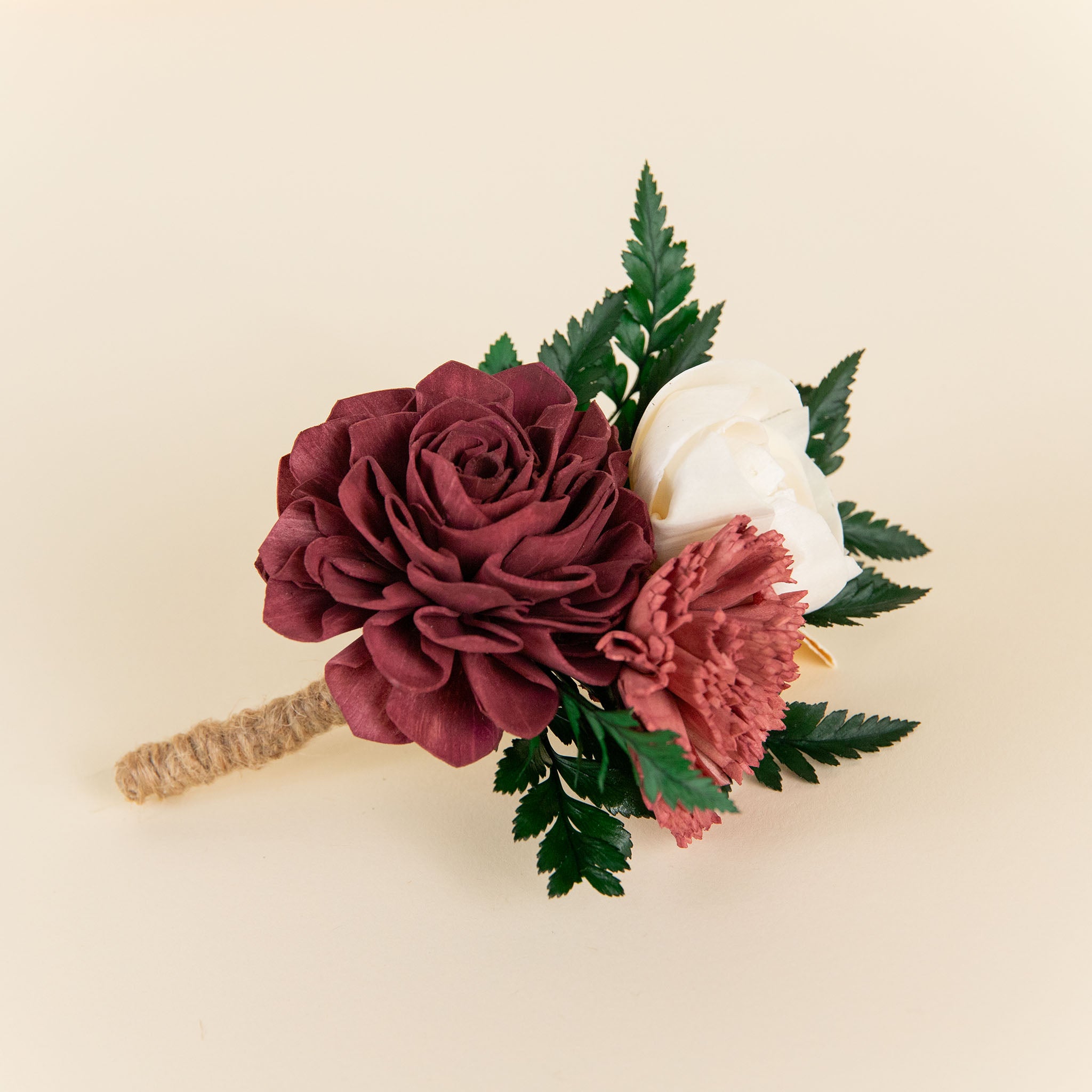 Romance Groom's Boutonniere – Sola Wood Flowers