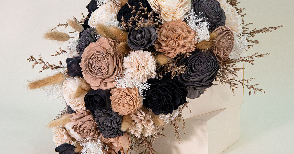 Retro Modern Cascade Bouquet* – Sola-Flowers