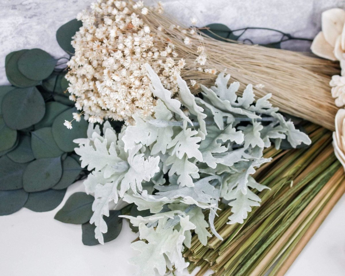 Loretta Bouquet – Sola-Flowers