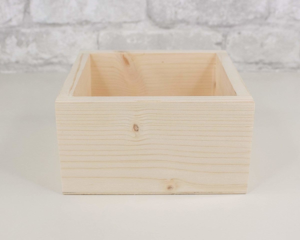 Square Centerpiece Box – Sola Wood Flowers